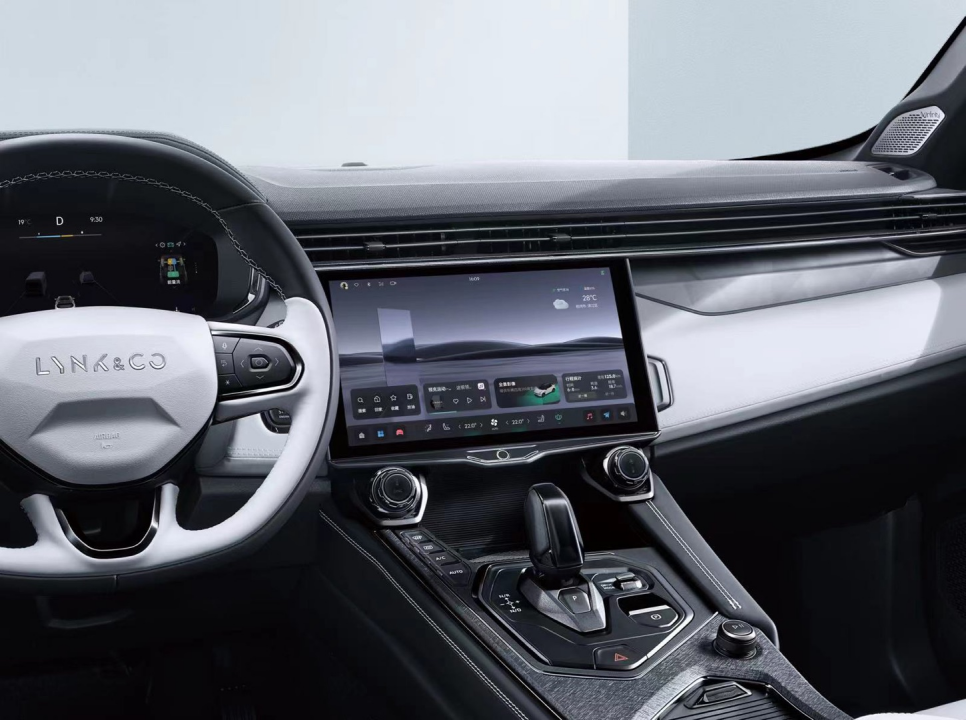 并肩向新，领克公布8-9月智能座舱操作系统升级计划 | 超级充电站